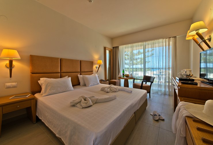 Minos Hotel in Rethymno Crete: 4 star hotel rethymno, hotel minos crete ...