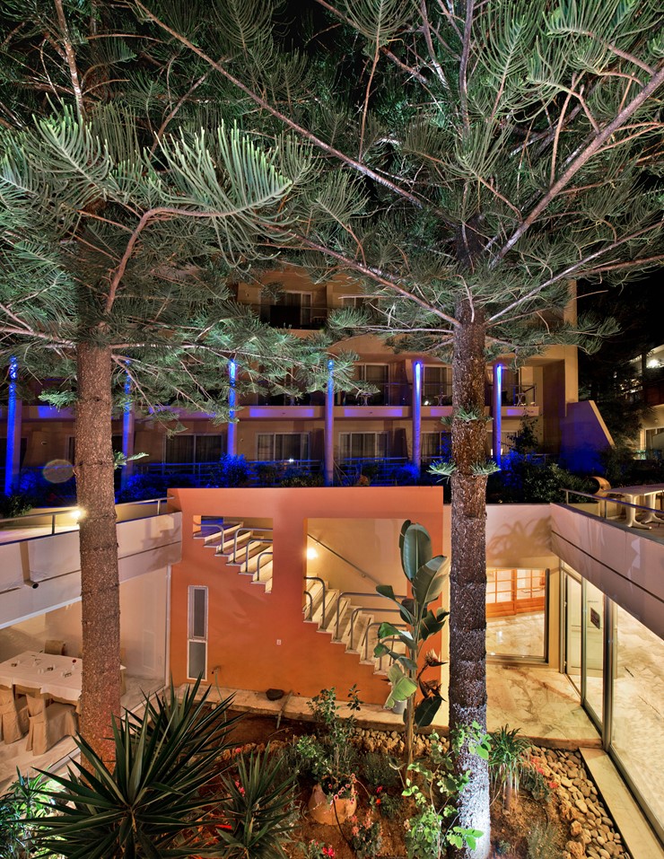 Minos Hotel in Rethymno Crete: 4 star hotel rethymno, hotel minos crete ...